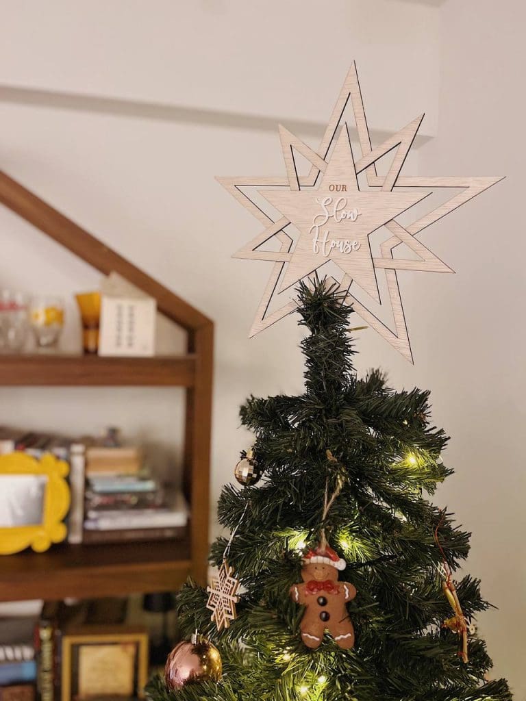 Christmas Wooden Tree Topper - Ohfriday!