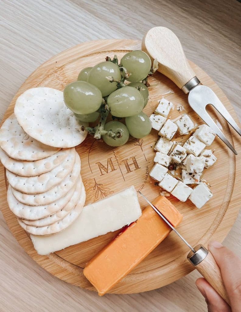 Personalized Engraved Cheeseboard Set - Ohfriday!