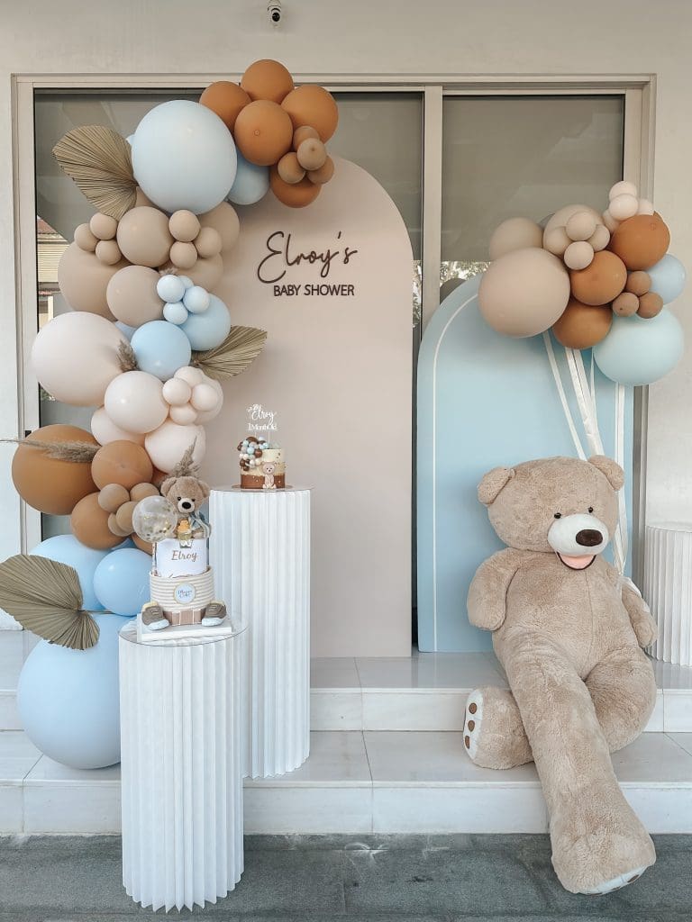 Backdrop Signage Minimalist Line Art - Ohfriday!