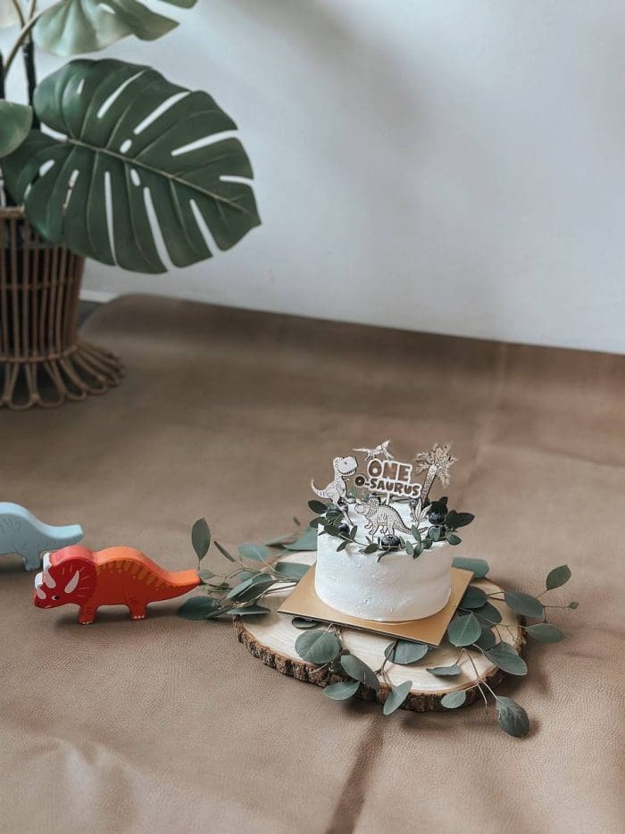 Dino Themed Cake Toppers - Ohfriday!