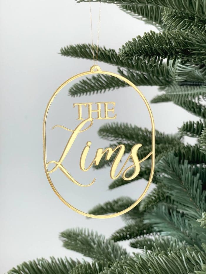 Minimalist Text Ornament - Ohfriday!