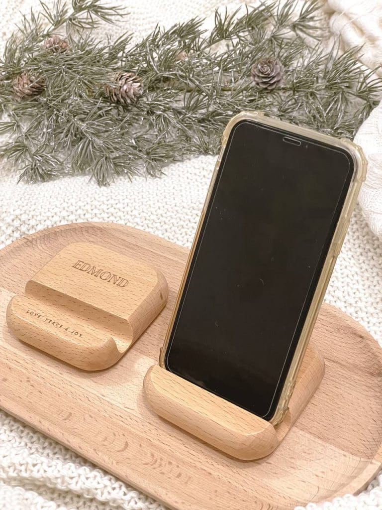 Wooden Phone Holder - Ohfriday!